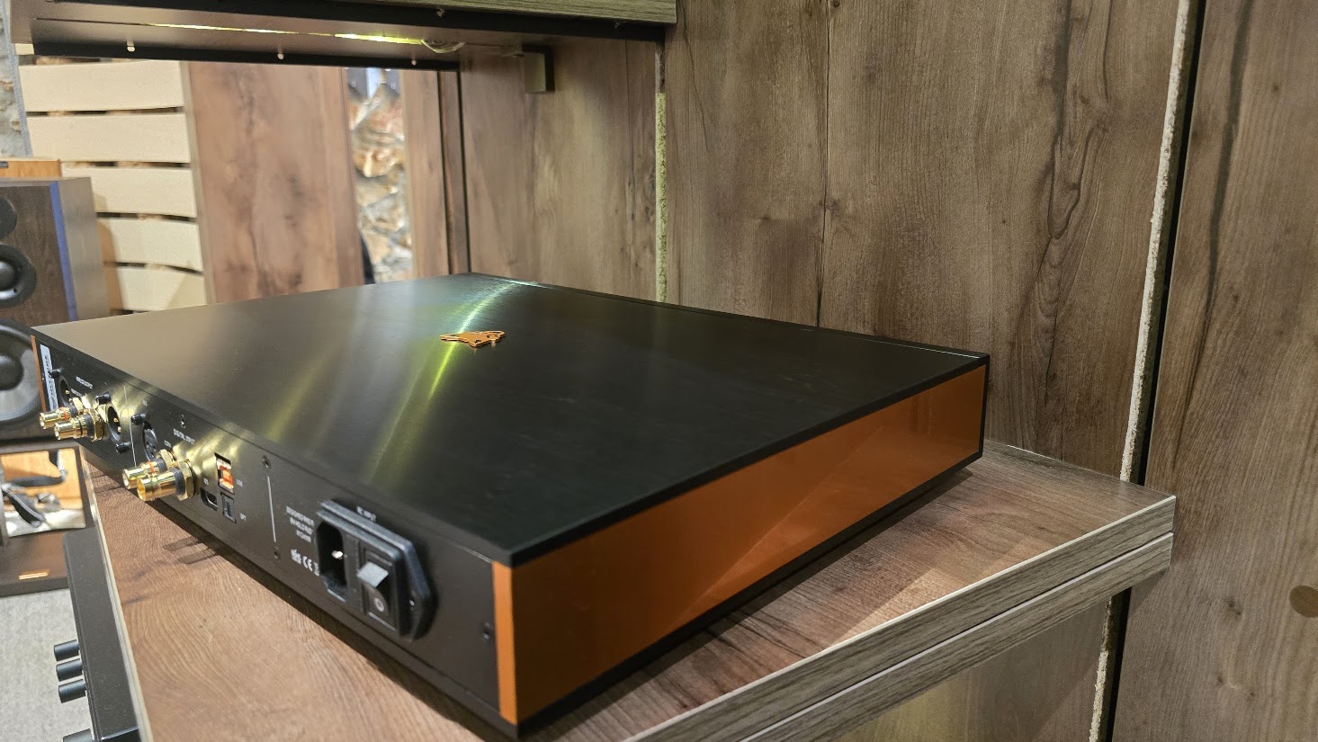Holo Audio Spring 3 DAC KTE (R2R - DSD1024) Exibition Unit